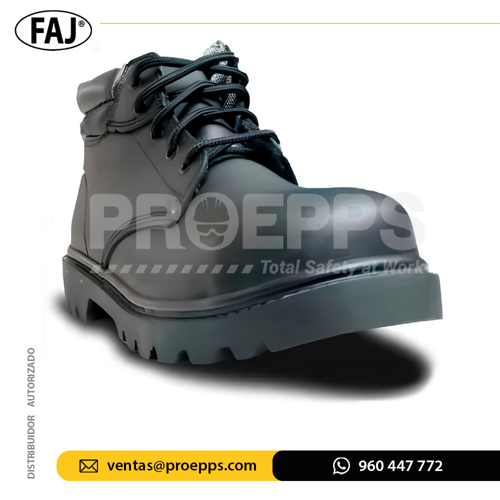 Botin de Cuero Forro Interior Cometa Faj en Perú | PROEPPS